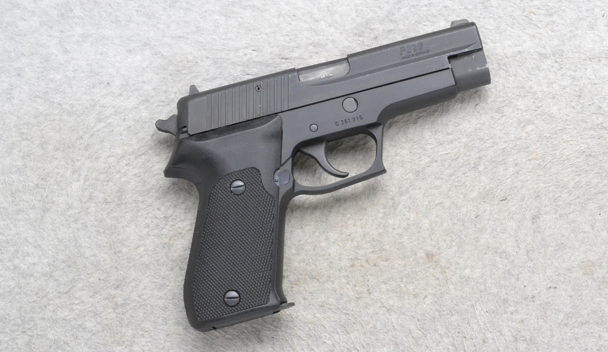Sig Sauer ~ P220 ~ .45 ACP | Bass Pro Shops